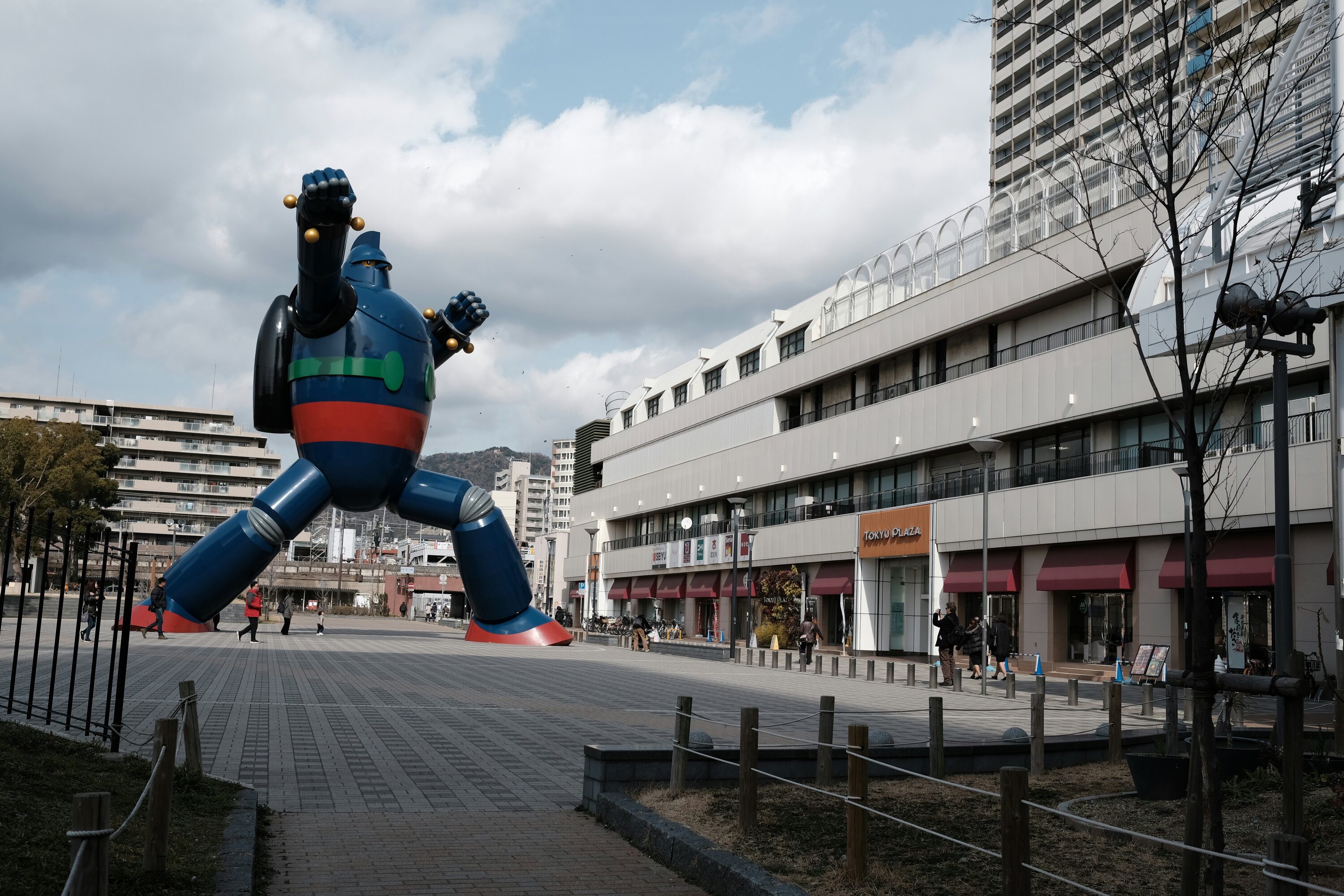 Giant robot, Kōbe, Japan – gsworldphoto